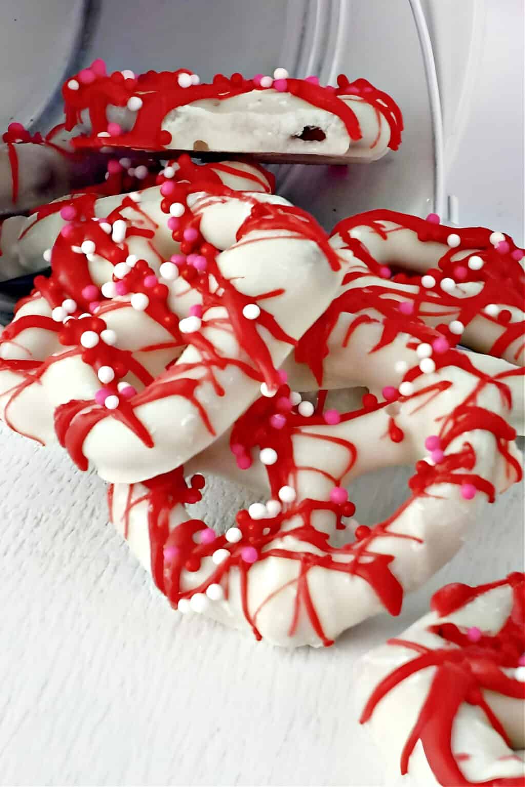 Pretzel Candy Recipes - The Rebel Chick