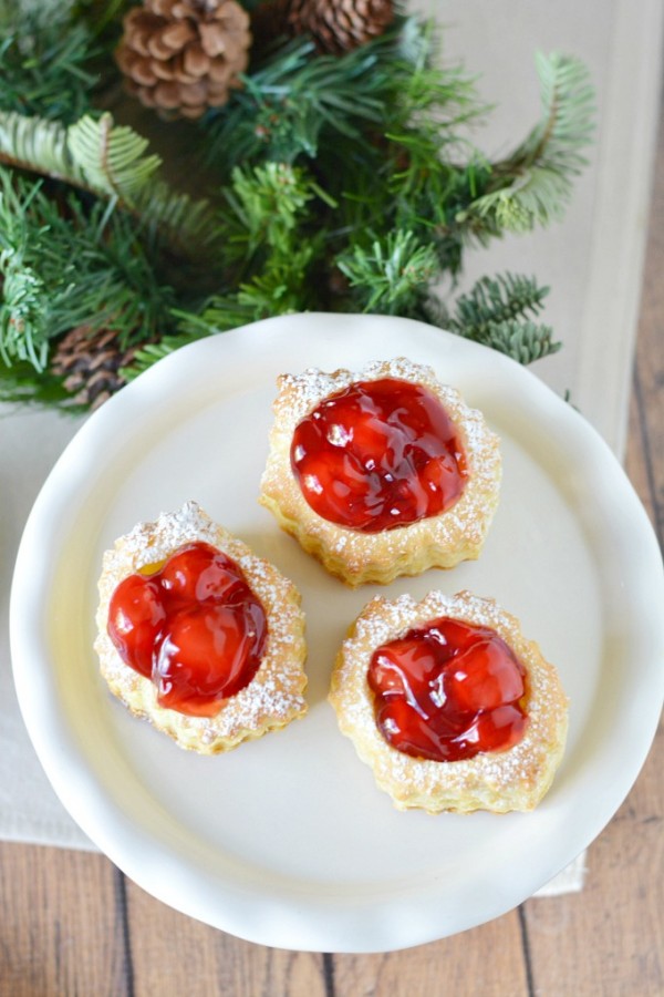 Easy Cherry Cheesecake Tarts Recipe - The Rebel Chick