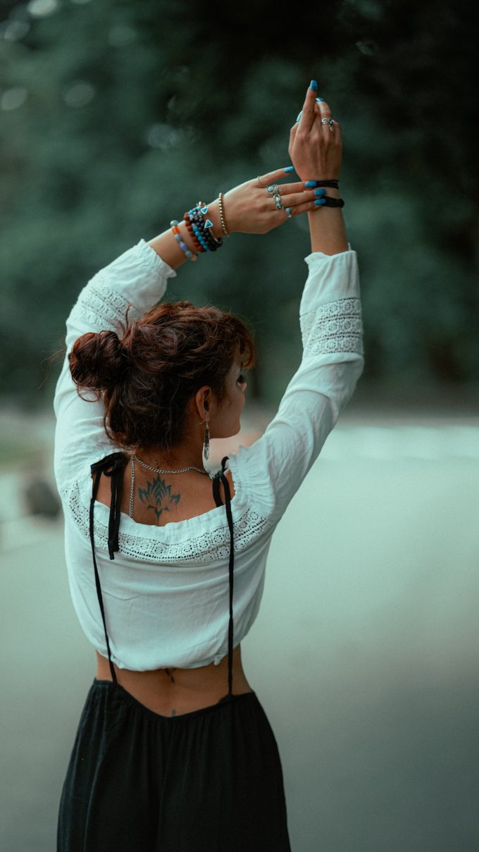 How to Wear Mala Beads on Your Wrist and Raise Your Vibration - The ...