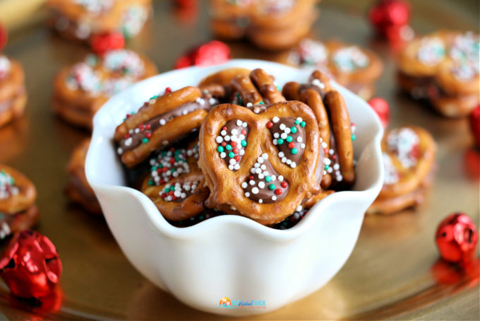 Christmas Pretzel Rolo Snacks- The Rebel Chick