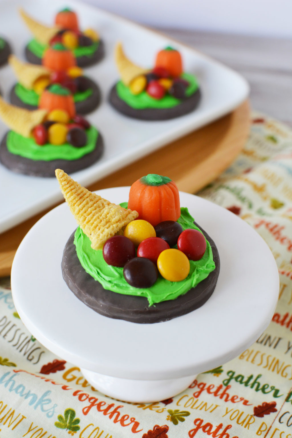 Thanksgiving Cornucopia Cookies Recipe - The Rebel Chick