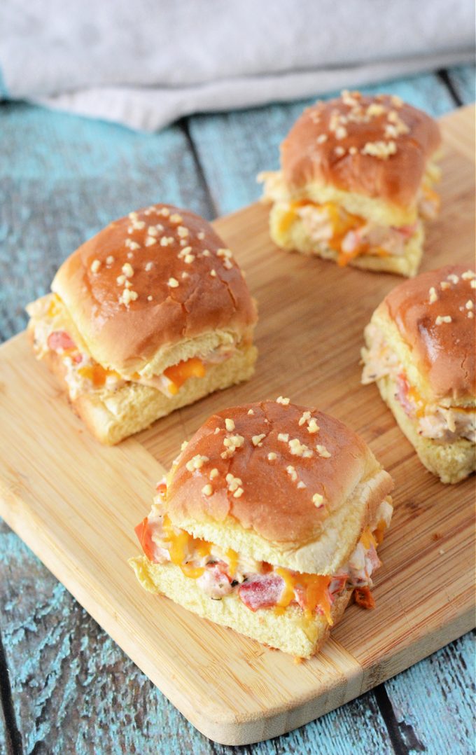 Gameday Cheesy Garlic Turkey Sliders Recipe