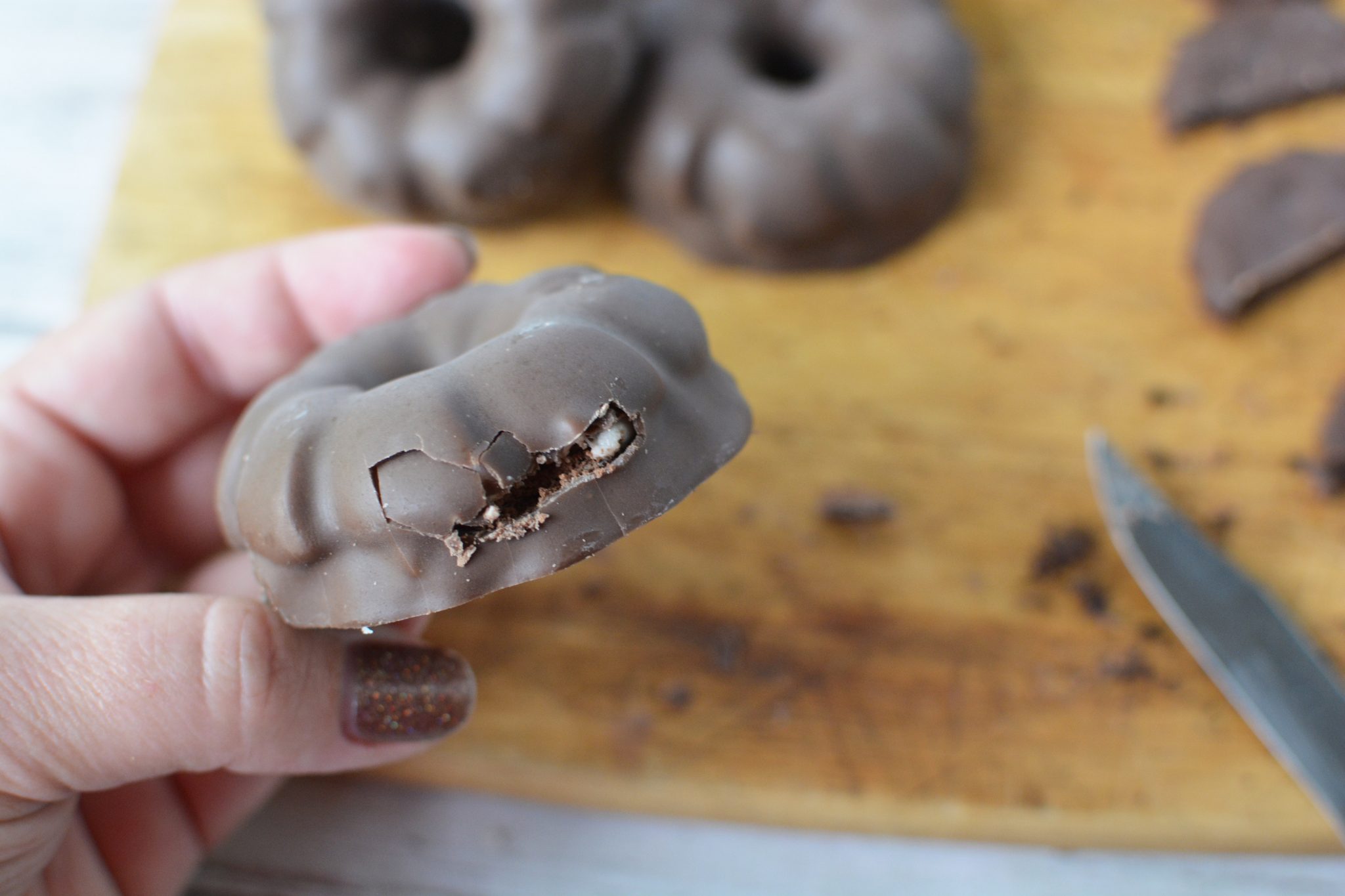 No Bake Halloween Bat Cookies Recipe - The Rebel Chick