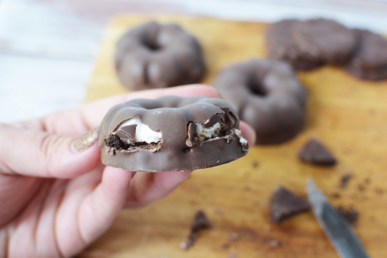 No Bake Halloween Cat Cookies Recipe - The Rebel Chick