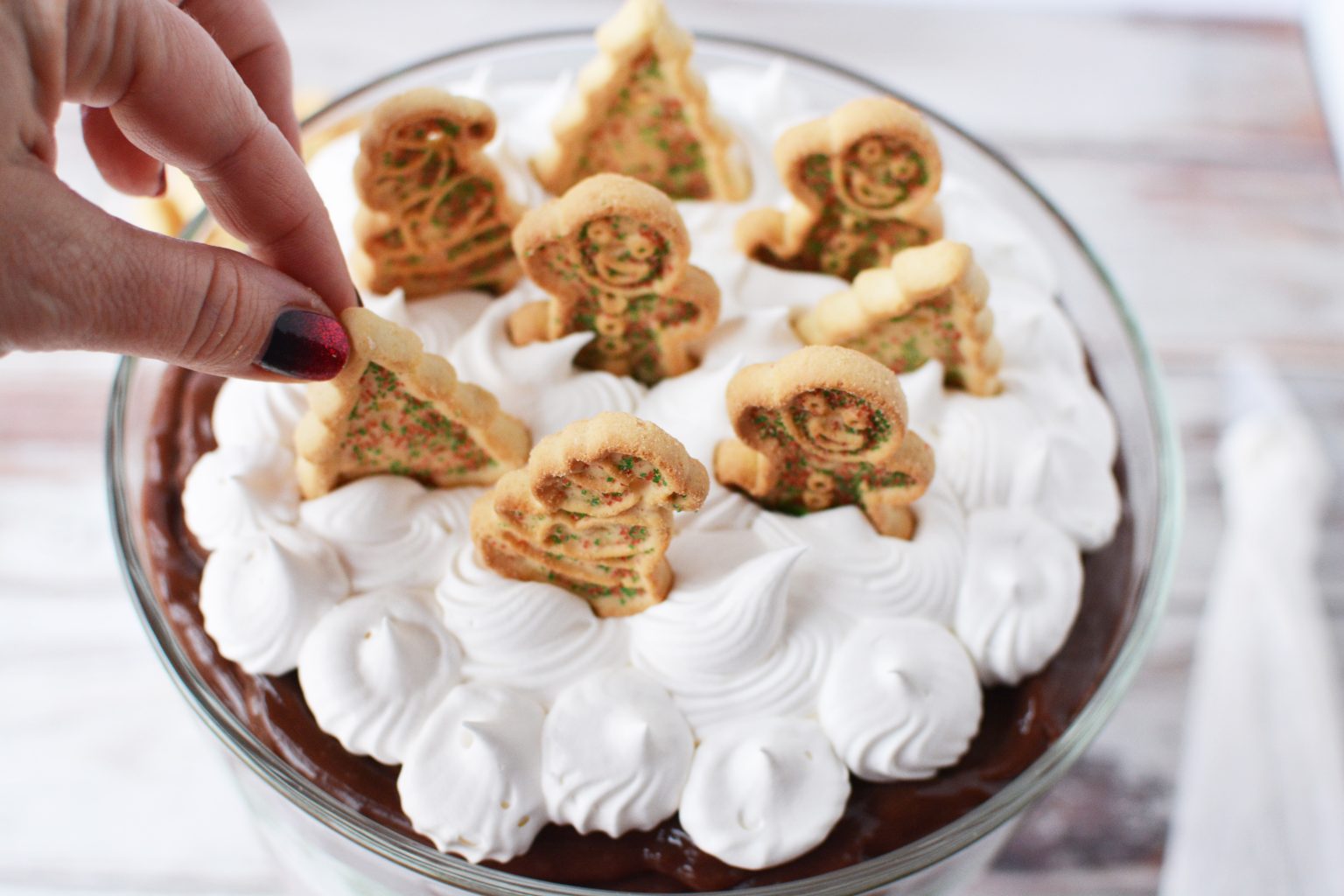 How to Make a Christmas Trifle Recipe Tutorial - The Rebel Chick