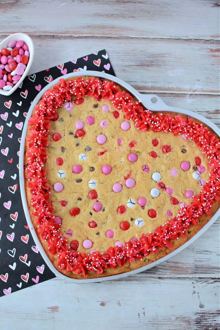 How to Make a M&Ms Cookie Cake Recipe - The Rebel Chick