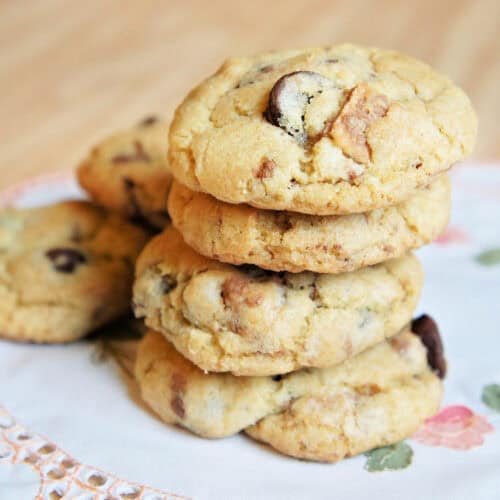 Kit Kat Cookies - The Rebel Chick