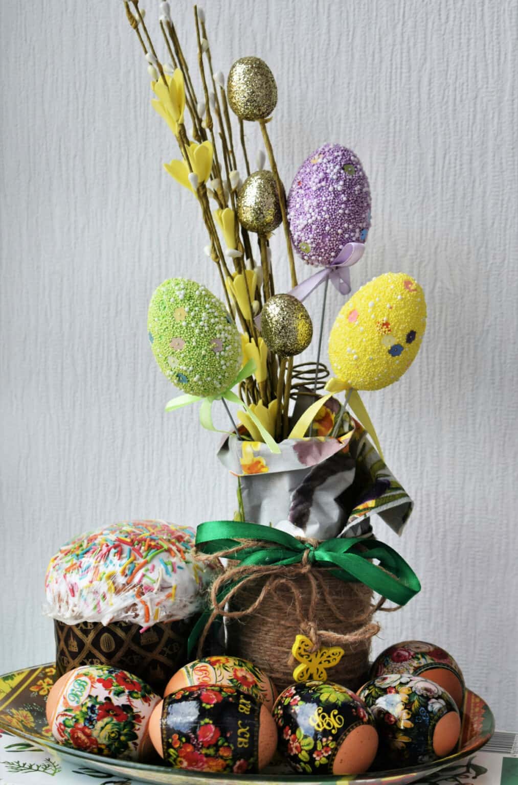 Spring Party Decoration Ideas - The Rebel Chick