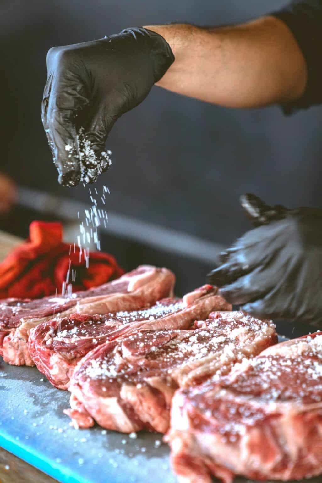 How Do Restaurants Cook Steaks - The Rebel Chick