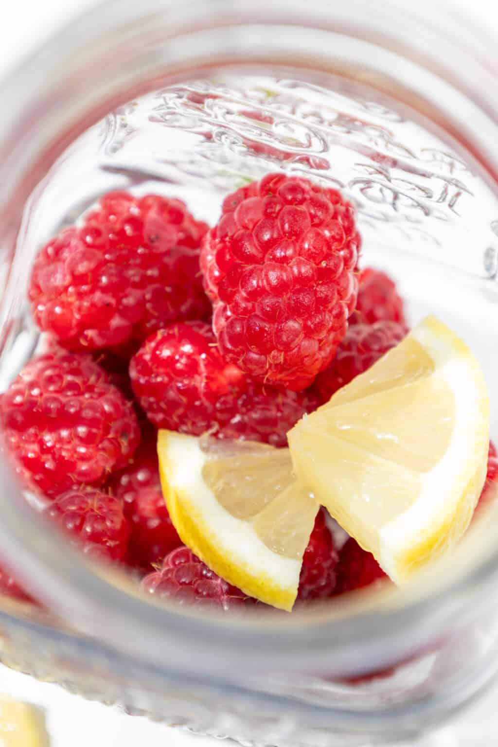 Raspberry Mojito Mocktail - The Rebel Chick