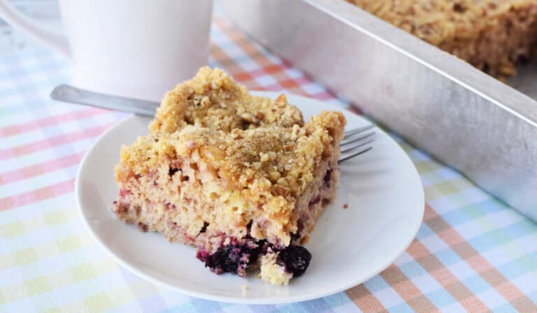 20 Mouth-Watering Cake Mix Dessert Recipes - The Rebel Chick