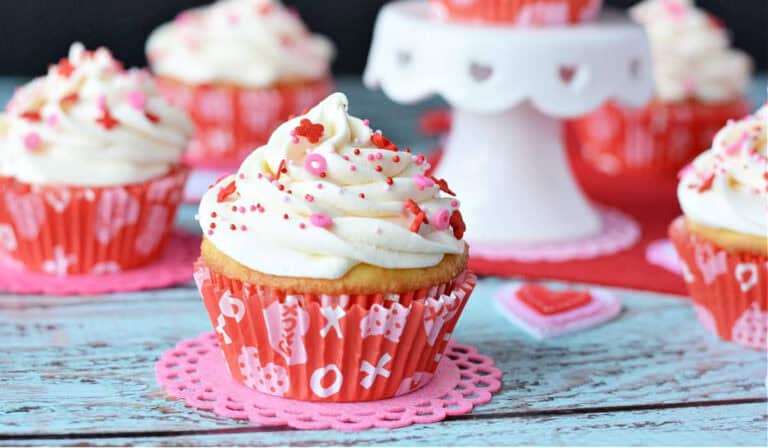20 Valentine's Day Desserts Without Chocolate - The Rebel Chick