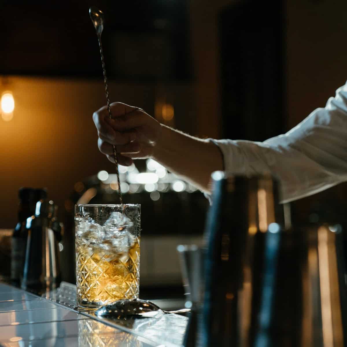 Top 7 Food Pairings That Elevate Your Whiskey Experience - The Rebel Chick